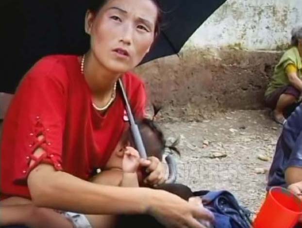 【写真特集】北朝鮮・路地裏の女性たち4 アジアプレス・ネットワーク 